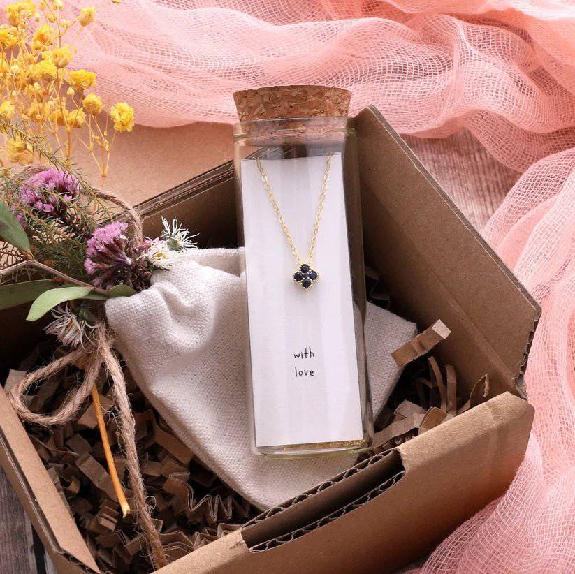 Four Clover Blue Crystal Flower Necklace – Bumble Living